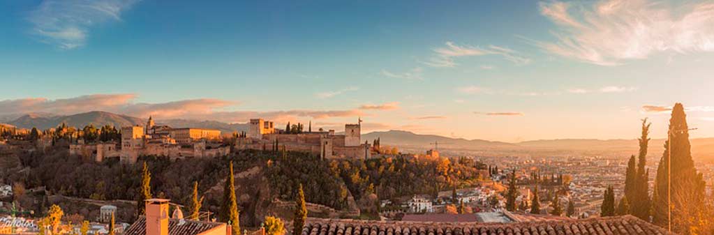 THE BEST SUNSETS IN GRANADA - Granada City Tour